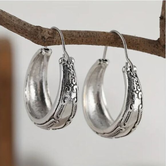 Artisan | Jewelry | New Gypsy Rose Silver Plated Boho Chunky Hoop ...